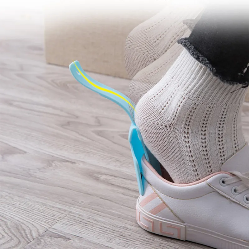 Long Shoe Horn: Ergonomic Shoe Helper For Children, Elderly, And All ...