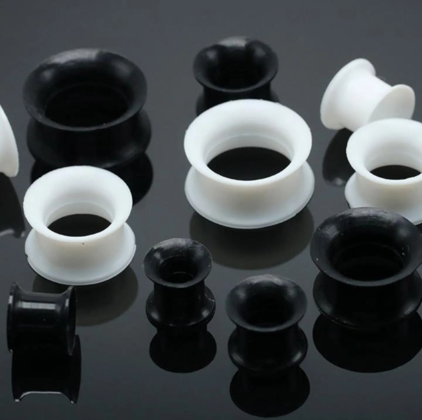 DHgate.com:Silicone Ear Plugs: Multi Body Gauges Set (3-25mm) - Soft ...