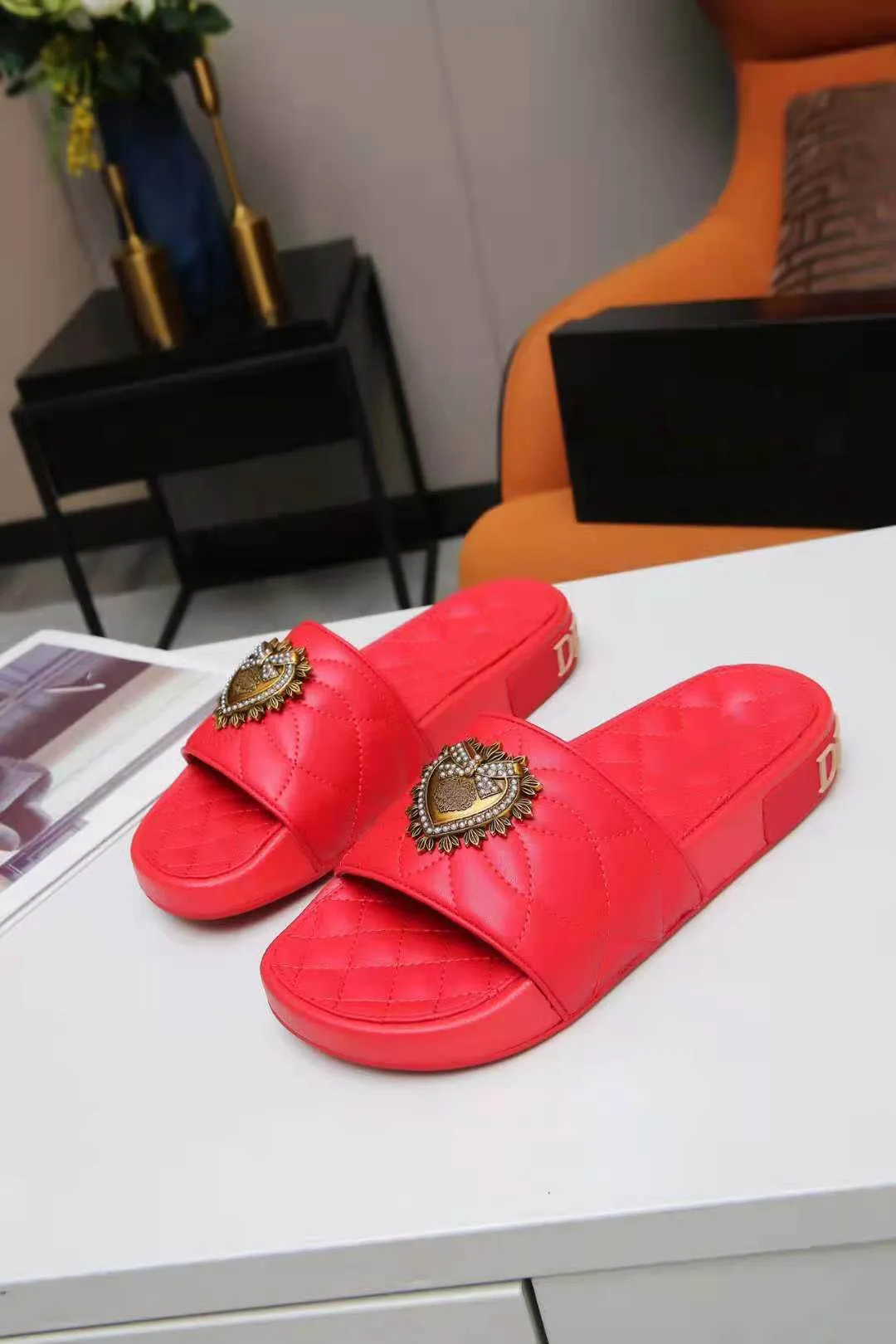 Ladies Flatform Sandals: Red Designer Flip Flop Slippers For Women ...
