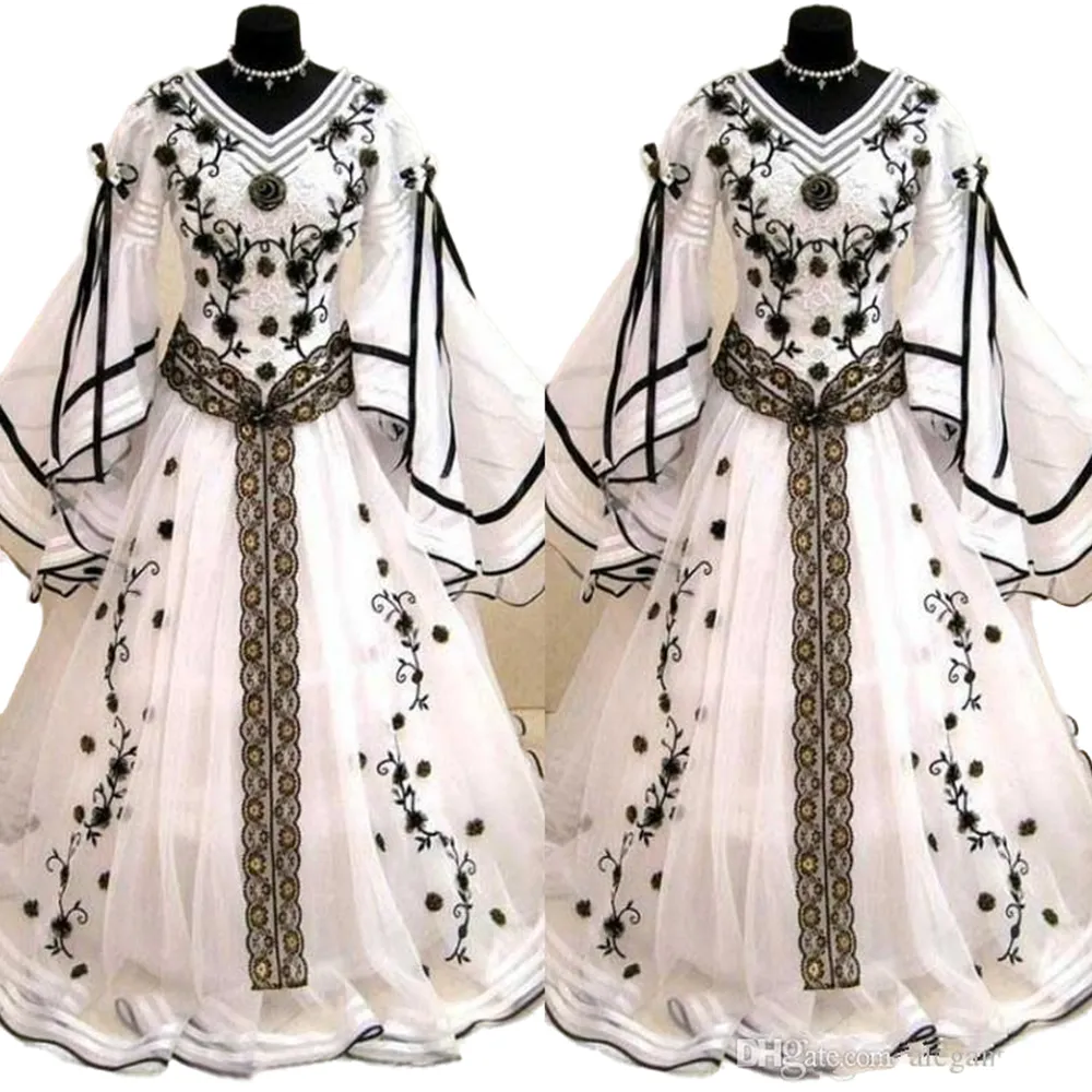 Vestido De Noiva Branco Gotico Vitoriano