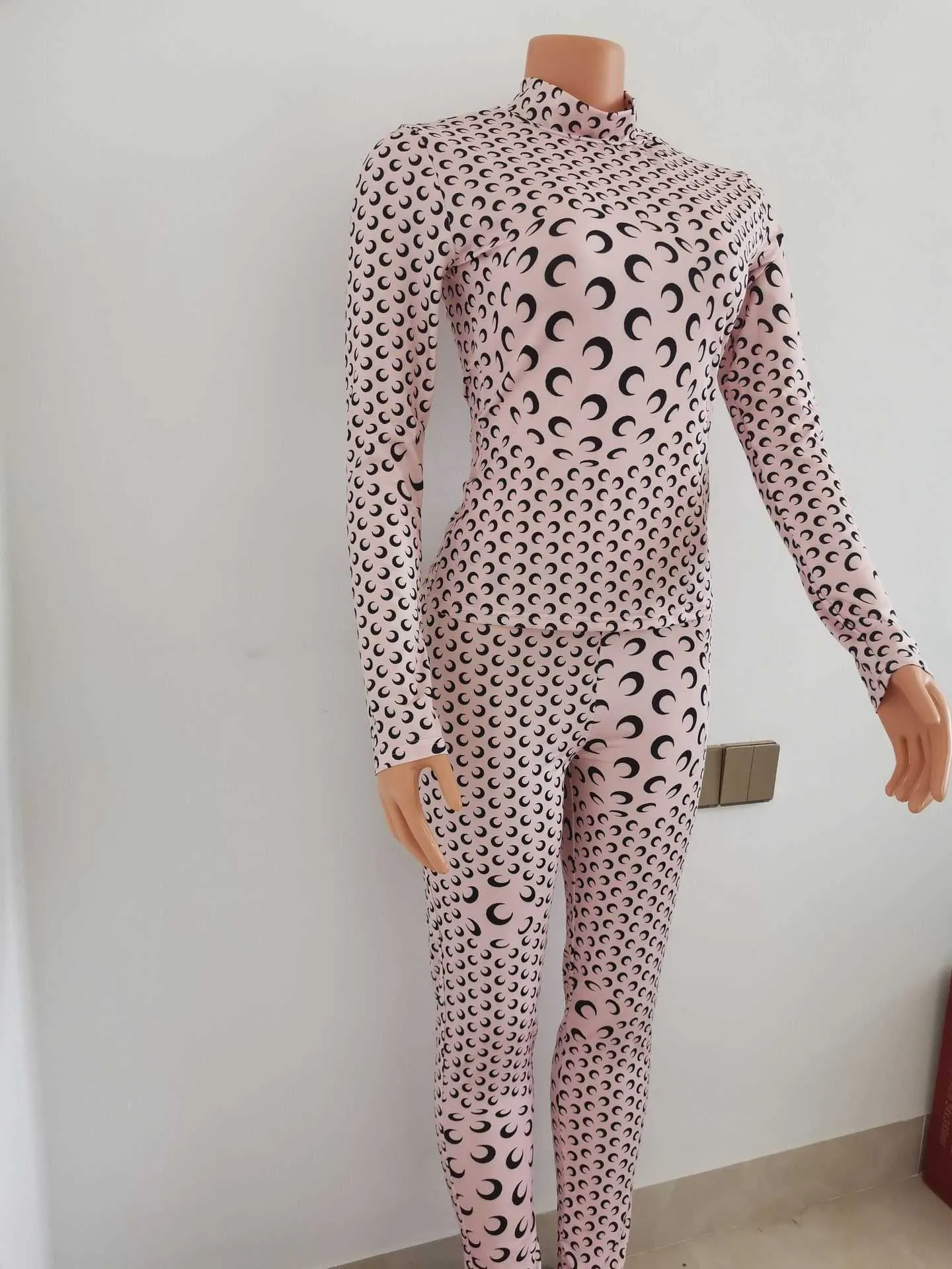 American European Fashion Womens Autumn Two Piece Suit Sexy Crescent ...