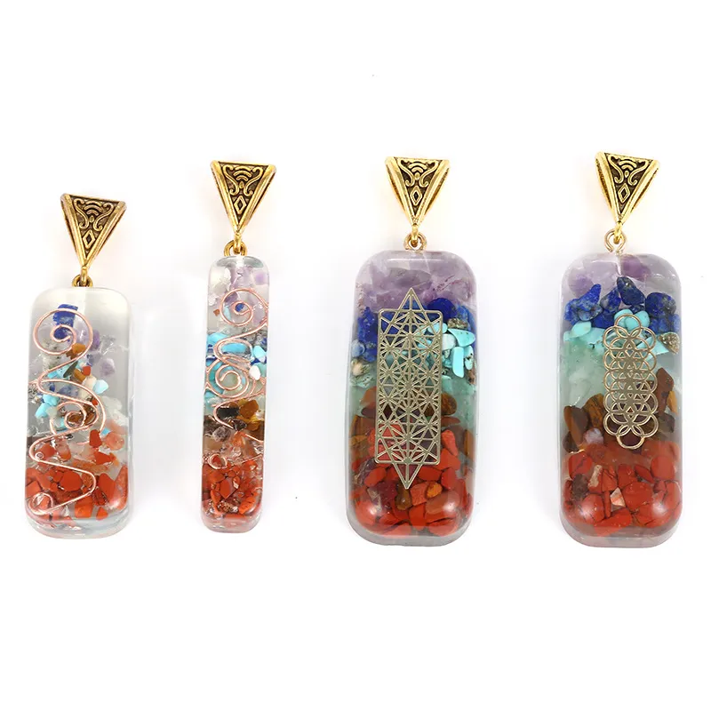 Seven Chakra Reiki Healing Crystal Pendants - Natural Gemstone Chips ...