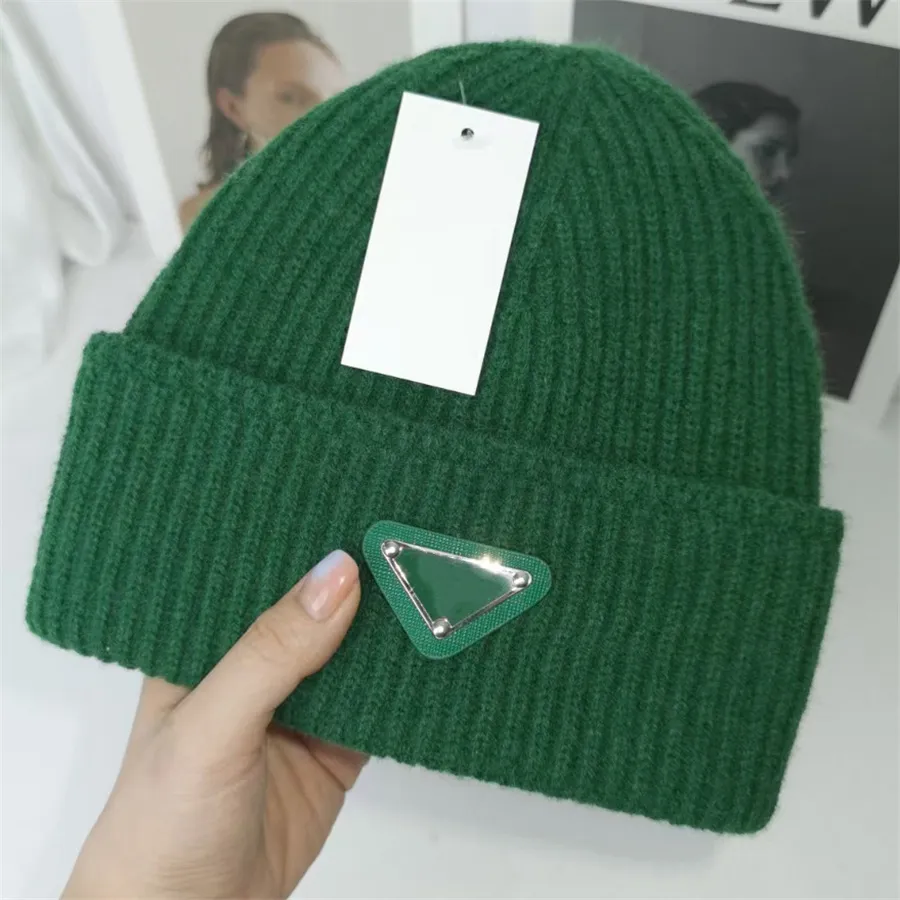 Unisex Wool Knitted Beanies Warm Cashmere Skull Caps With Letter Design ...