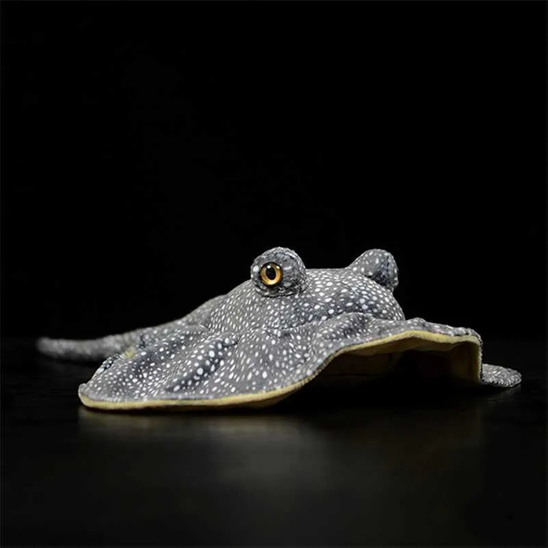Lifelike Stingray Plush Toy: 50cm/20in Soft Realistic Ray Fish Stuffed ...
