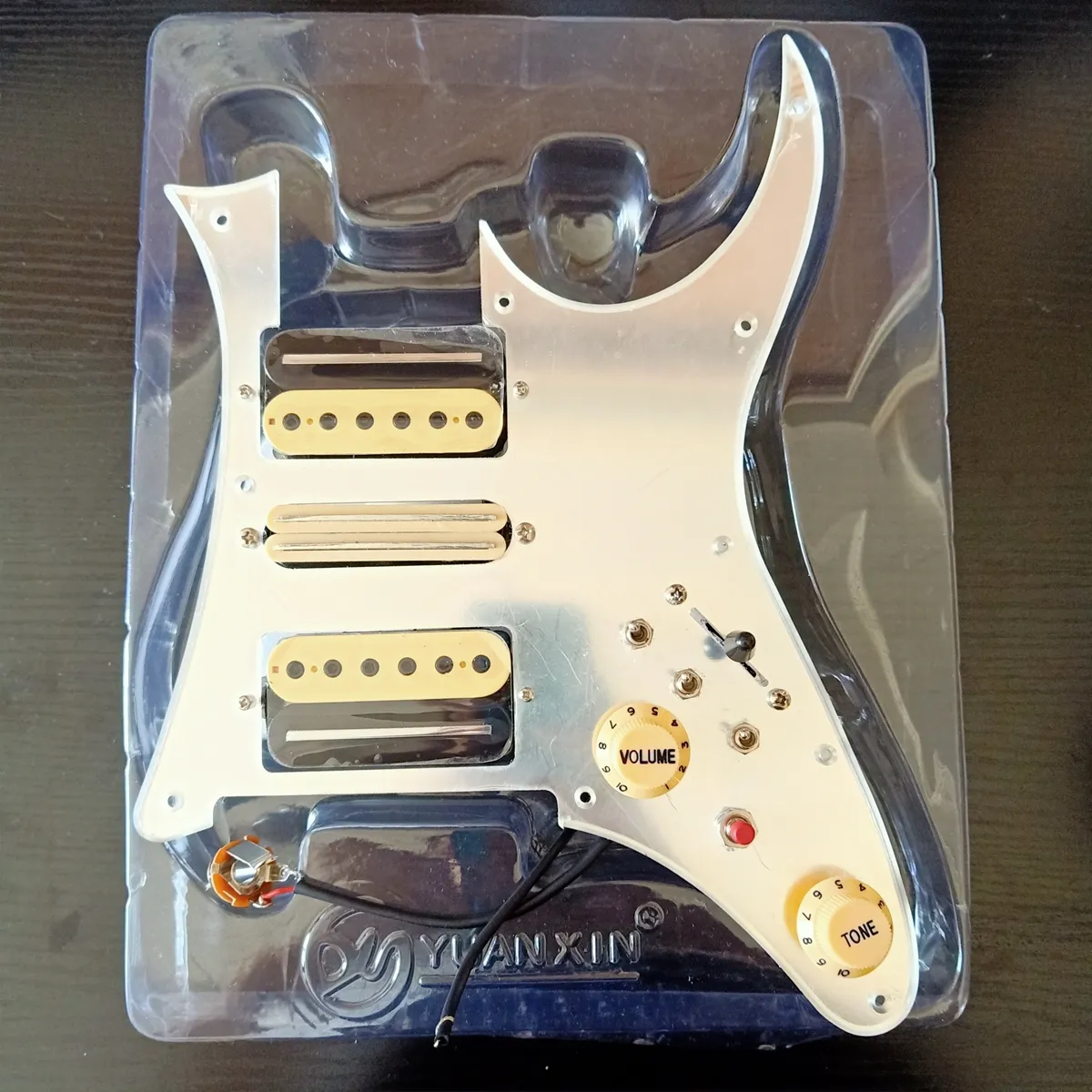 Prewired HSH Pickup Set with Silver Mirror Pickguard and 7-Way Switch ...