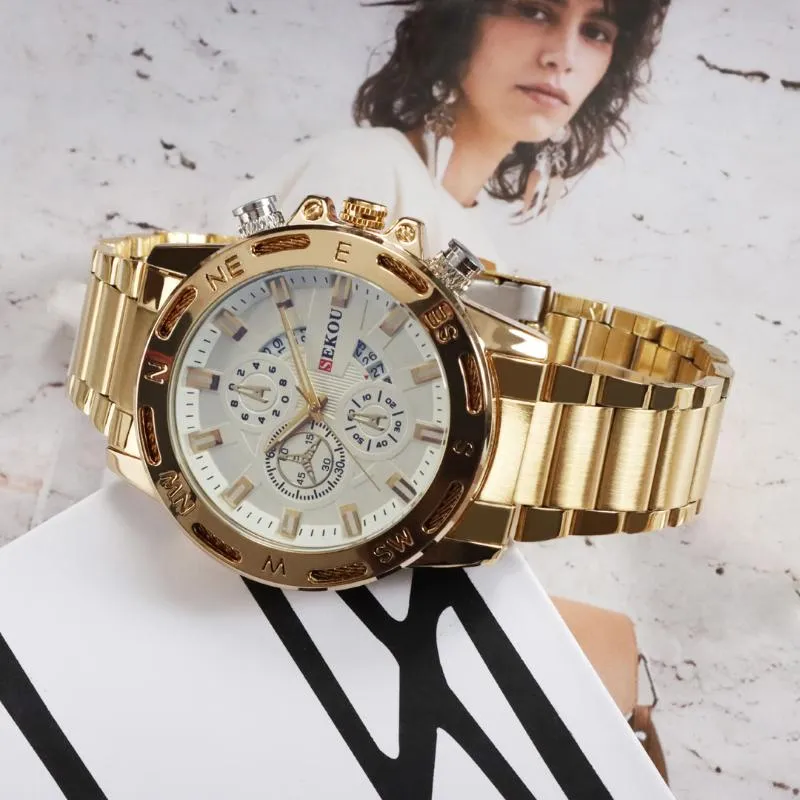 Waterproof Sports Couples Watch With Six Pin Decorative Calendar And