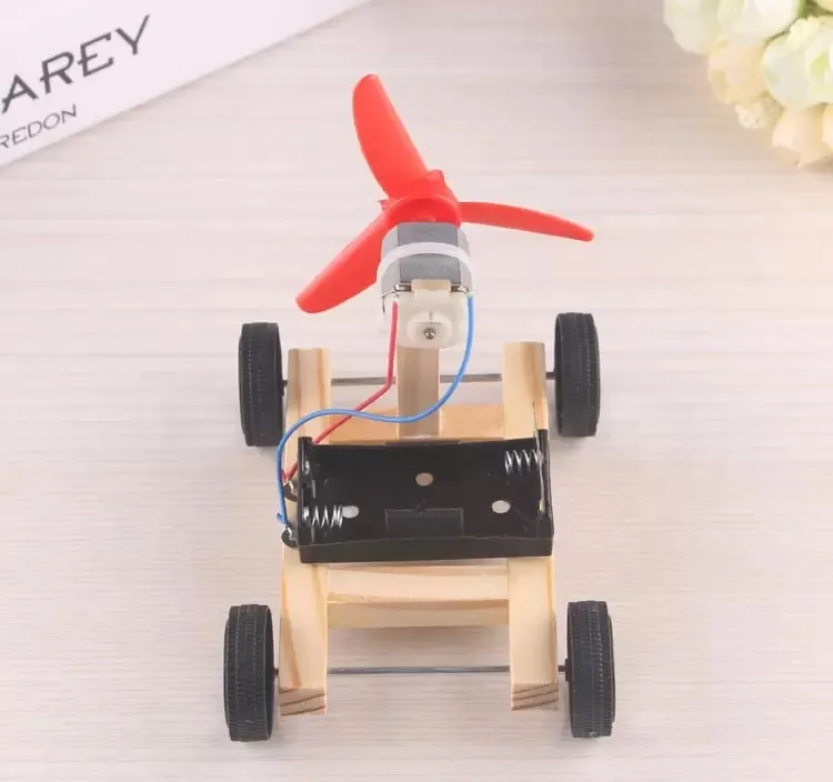 Creative DIY Wind Power Car Model Simple Science Experiments And ...