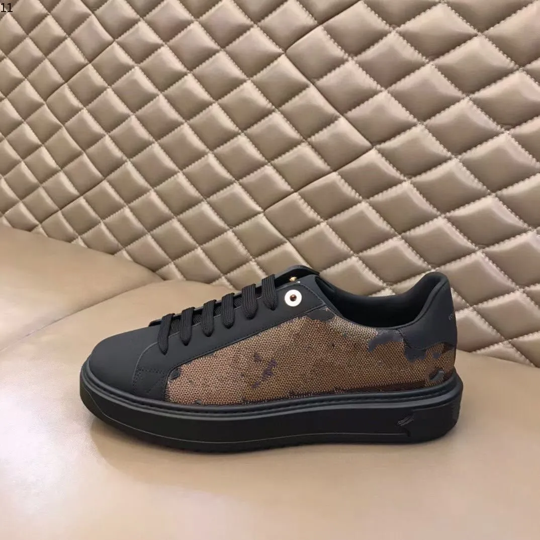 Premium Leather Men's Travel Shoes - Stylish & Comfortable Walking ...