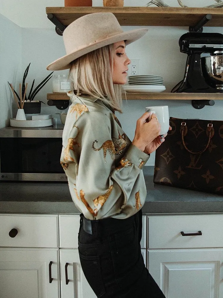 Vintage Zebra Print Satin cut blouse for Women - Long Sleeve Vintage Zebra Print Satin cut blouse for Women - Long Sleeve
