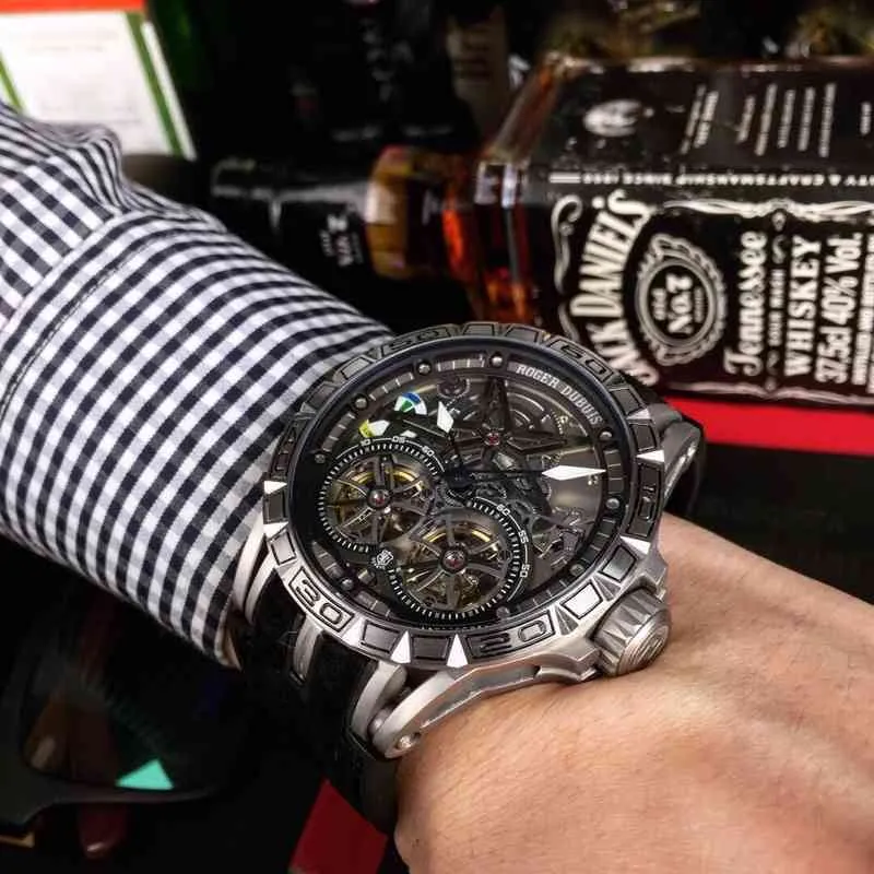 Roger Dubois 10 Excalibur 46 Tourbillon 10 Point Full Tourbillon ...