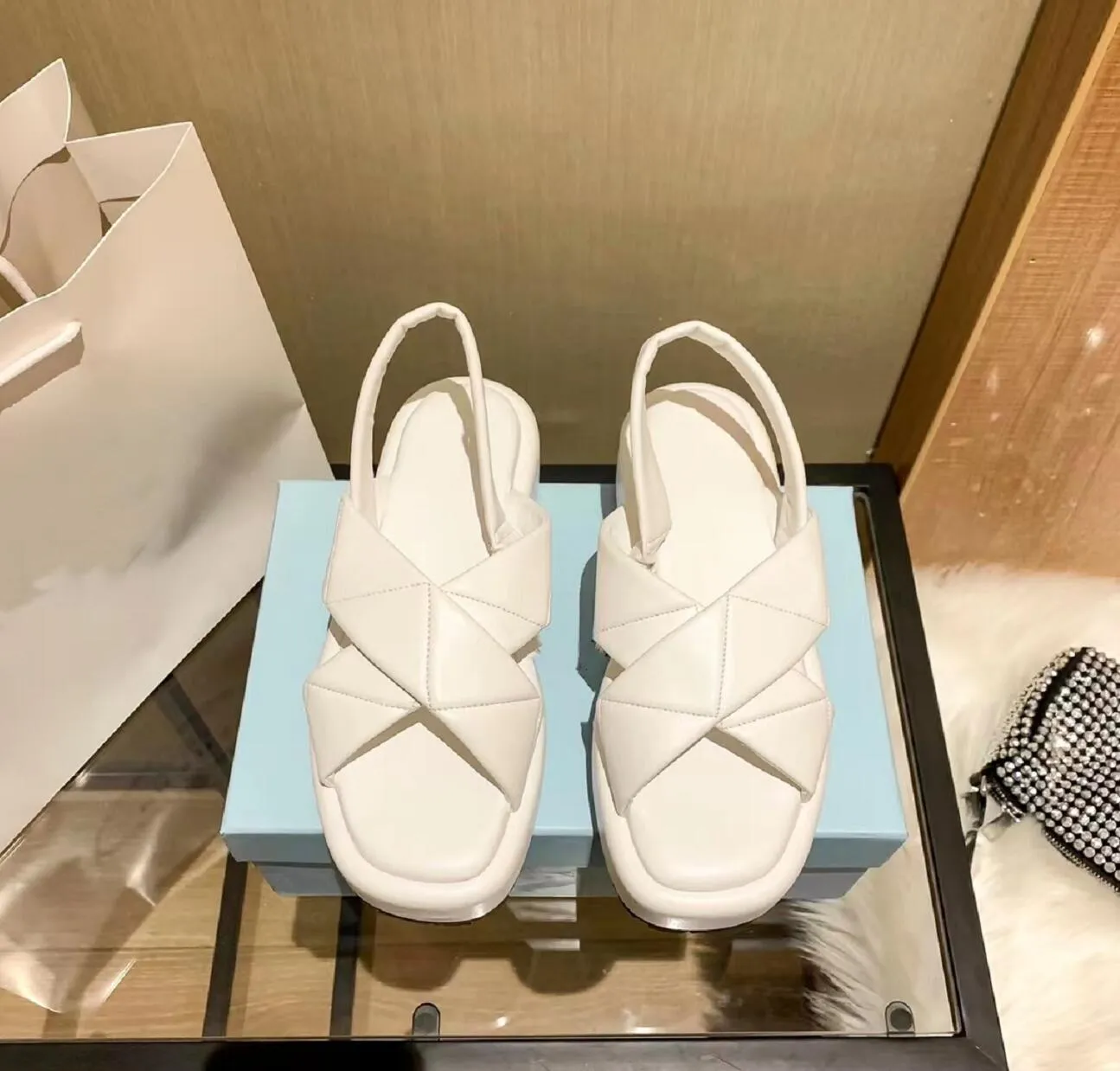 Bulk Top Quality Designer Triangle Cross Vamp White Flatform Sandals ...