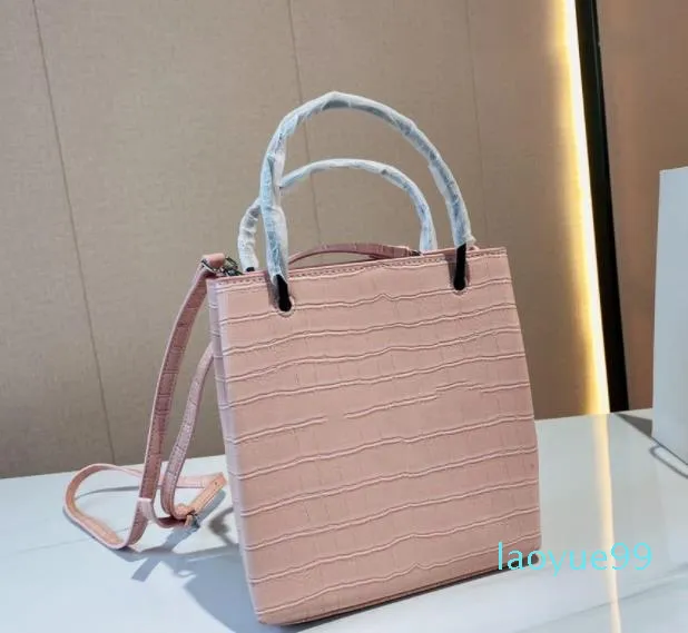 2022 Fashionable Classic Star Catwalk Ladies Side Bag Designer Tote For ...