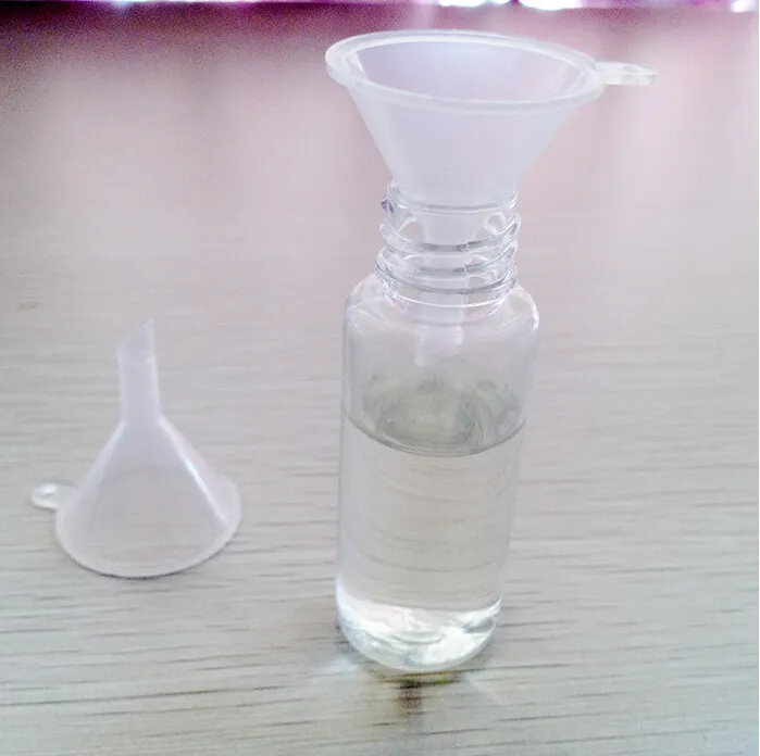 Small Clear Plastic Mini Funnels For Bottle Filling, Perfumes ...