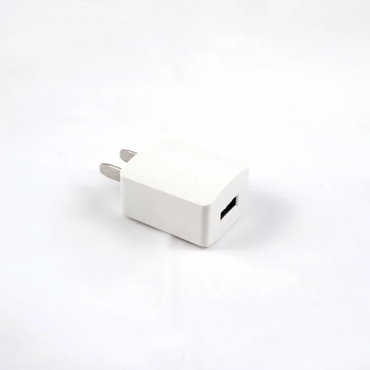 Black & White Travel Charger 5V 1A USB Quick Charger For Android ...