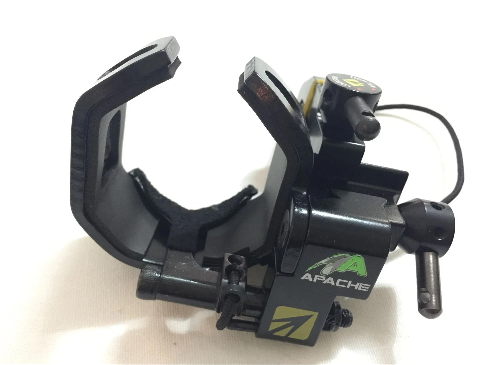 NAP Apache Drop Away Arrow Rest For Archery Hunting, Full Containment ...