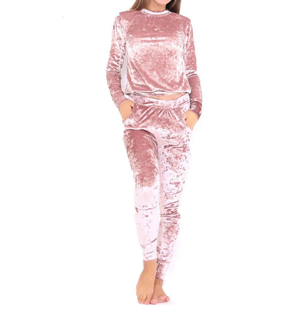 Velvet Tracksuit Set For Women, Outfit: Long Sleeve Top And Elastic ...