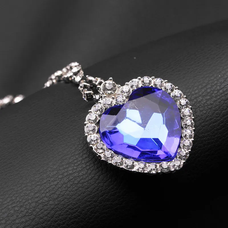 Korean Luxury Heart Of Ocean Diamond Heart Necklace With Blue & Red ...