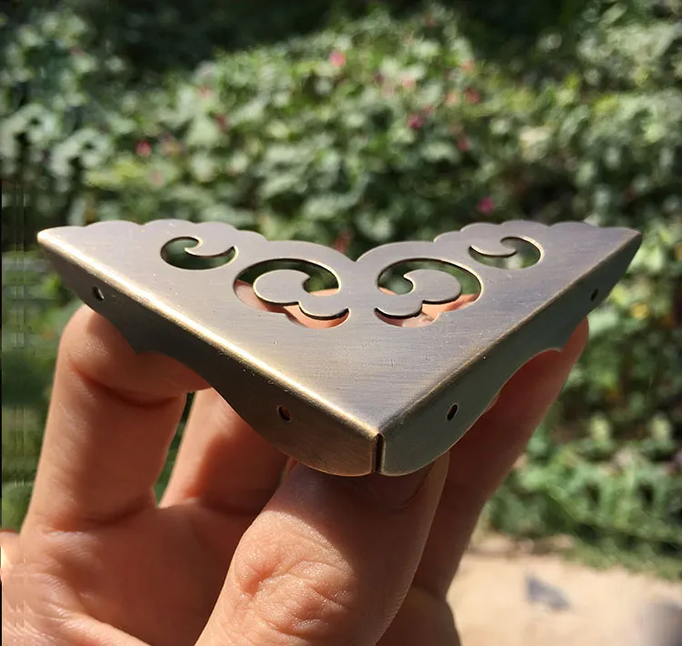 Antique Brass Hollow Lace Flower Corner Bracket For Furniture, Desk ...