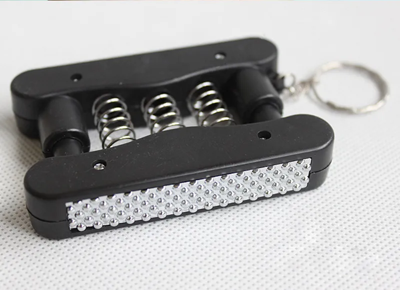 Creative Electric Shock Gag Gift Trick Toy Hand Grips Novelty Prank Toy ...