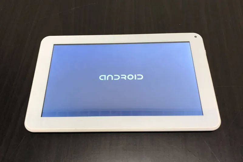 9-inch Android Tablet with Flashlight - Quad Core, Dual Camera, WiFi ...