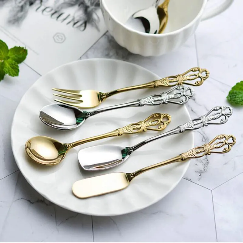 QW8386 Vintage Metal Mini Coffee Fork Carved Tableware For Kitchen ...