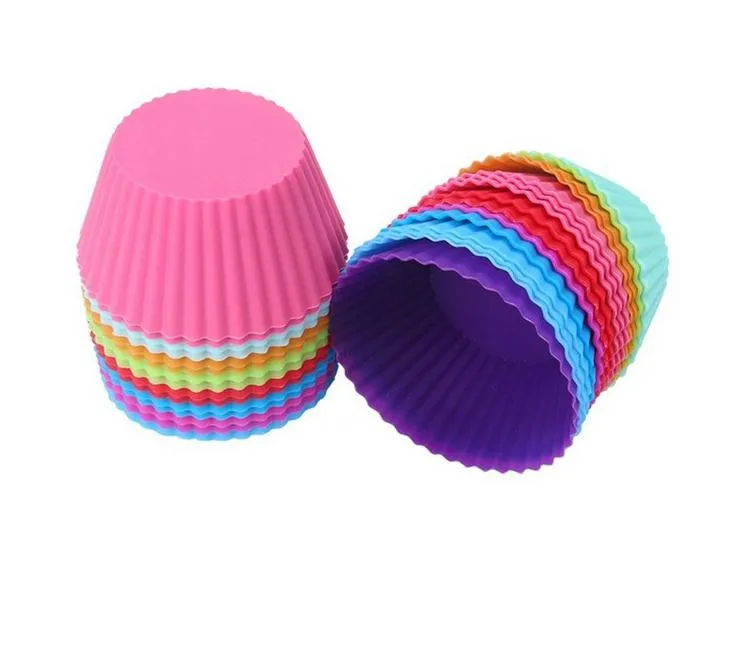 Silicone Muffin Bakeware Round Shape Baking Mold Tray for Cupcakes and ...