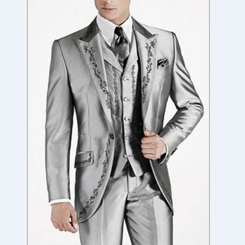 Silver Grey Embroidered Groom Tuxedo With Peak Lapel Suit For Men's ...