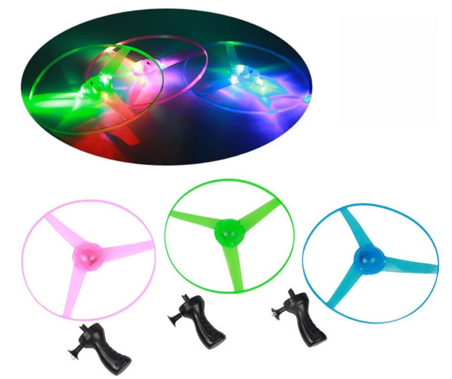 LED Flying UFO Toy - Colorful Pull String Flashlight Flying Saucer, Fun ...