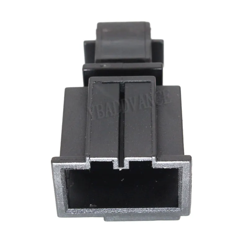 4 Pin Male Connector Housing Automotive Electrical 3B0 972 732 For ...