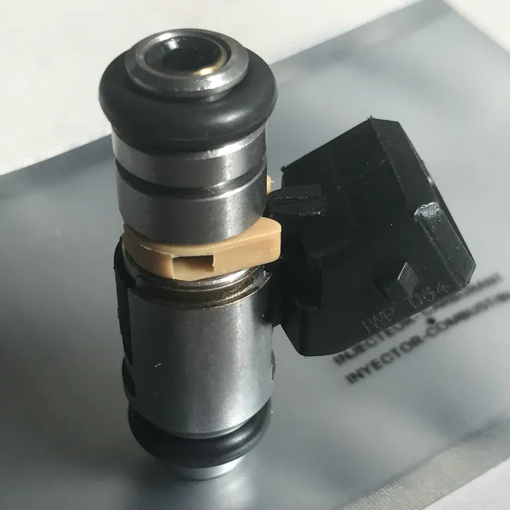 Inyector Fiat Multipla 16i 16V 99 IWP064 71737174 71724102 71718998 ...