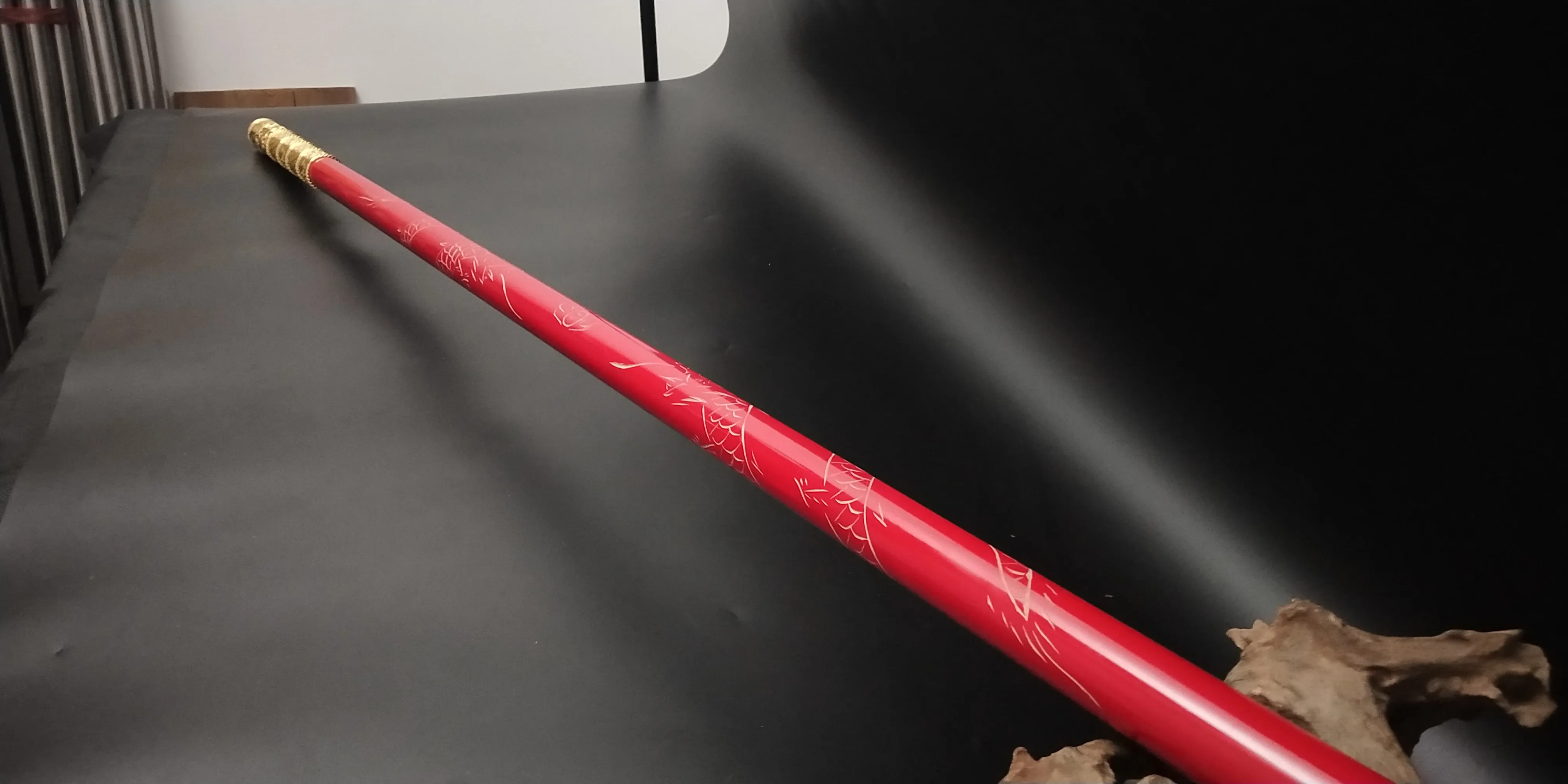 DHgate.com:Red Color Sun WuKong Monkey Staff, Wooden Kungfu Staff ...