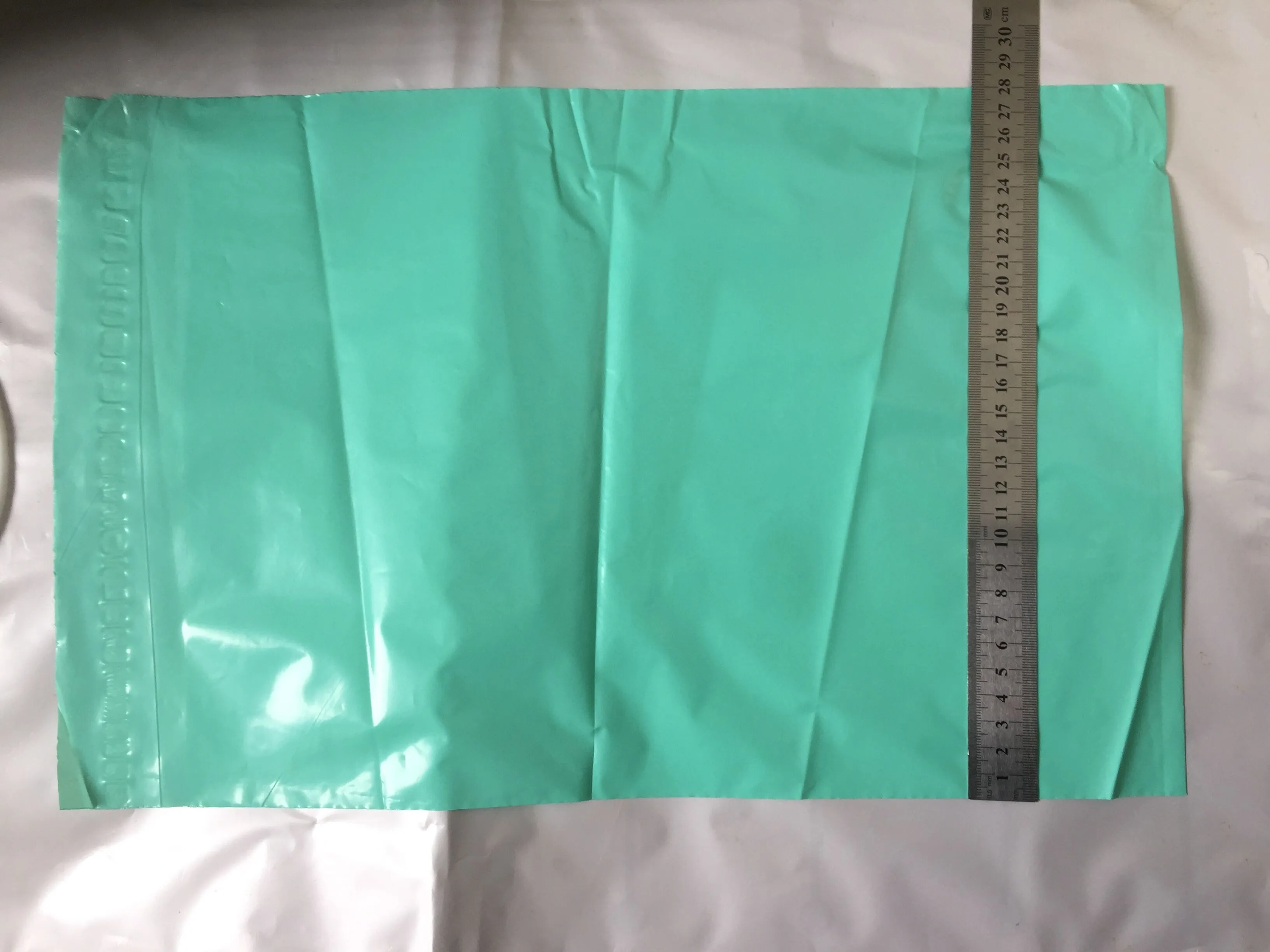 Wholesale Green Waterproof Thickened Green Mailing Bags Solid Color ...
