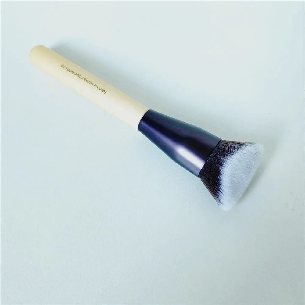 Liquid Foundation Makeup Brush - 3D Full Coverage Applicator with ...