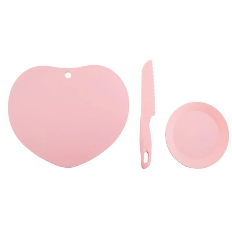 Heart-Shaped Kitchen Set - Cute Plastic Cutting Board, Paring Knife ...