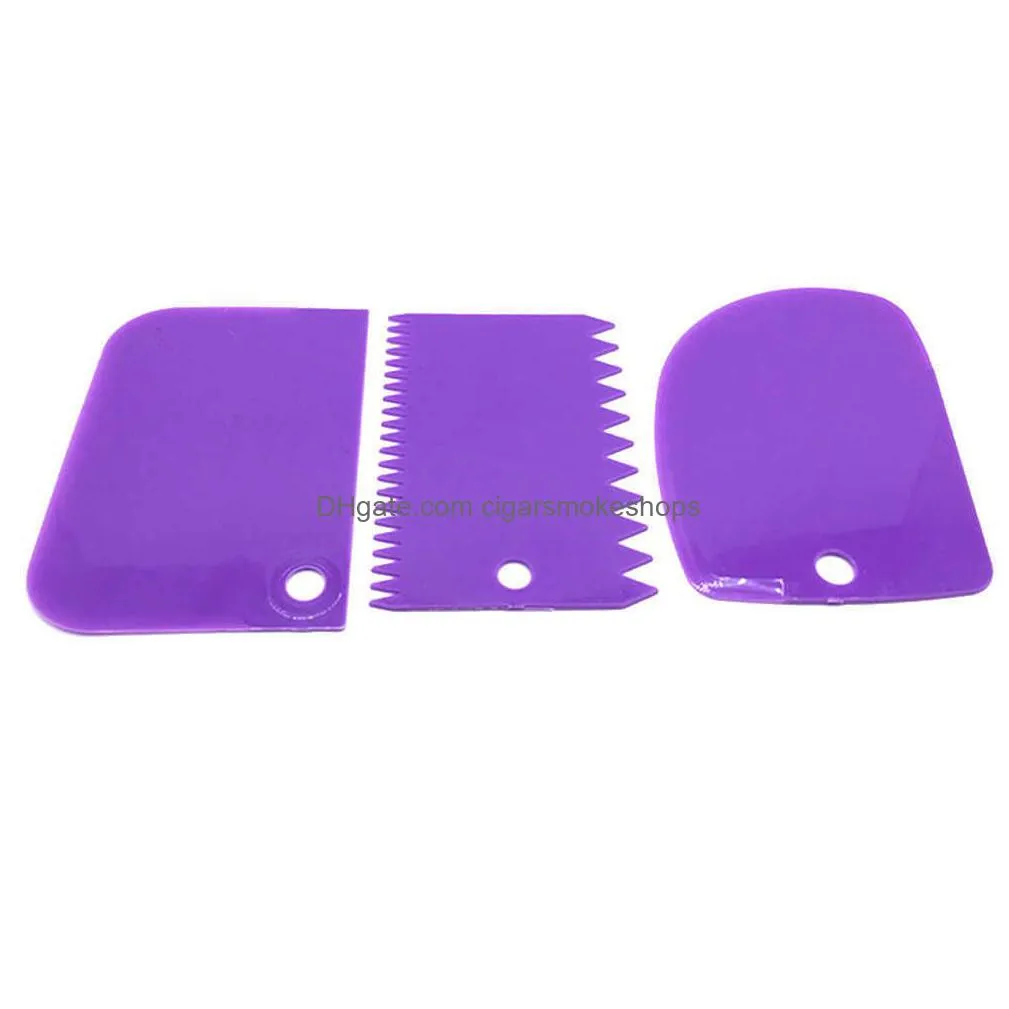 DHgate.com:3Pcs Cream Scraper Set, Plastic Straight Arc Tooth Shape ...