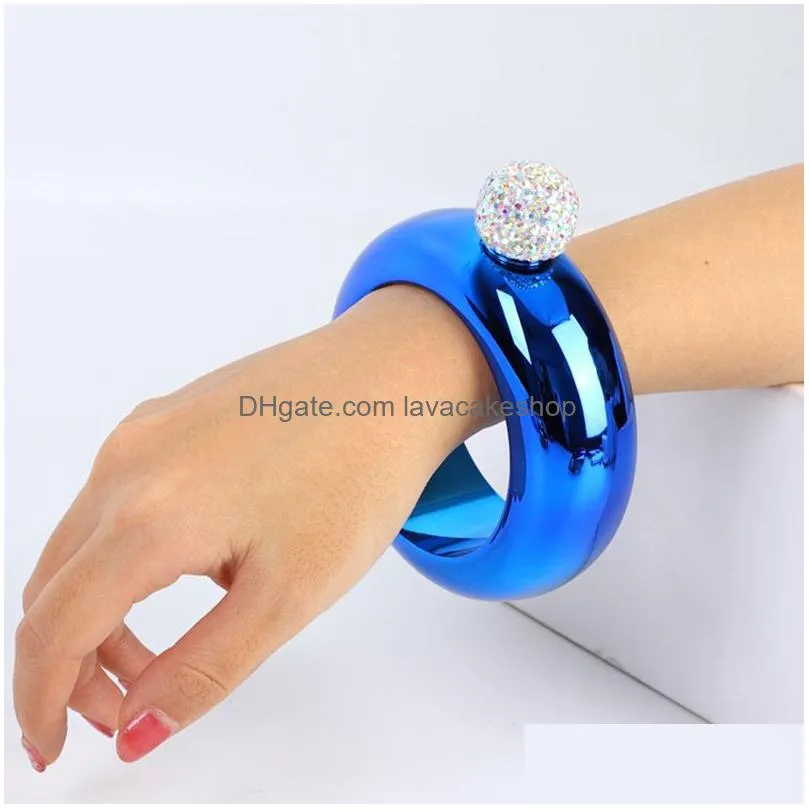 DHgate.com:100ml Stainless Steel Hip Flask Bracelet with Diamond Lid ...