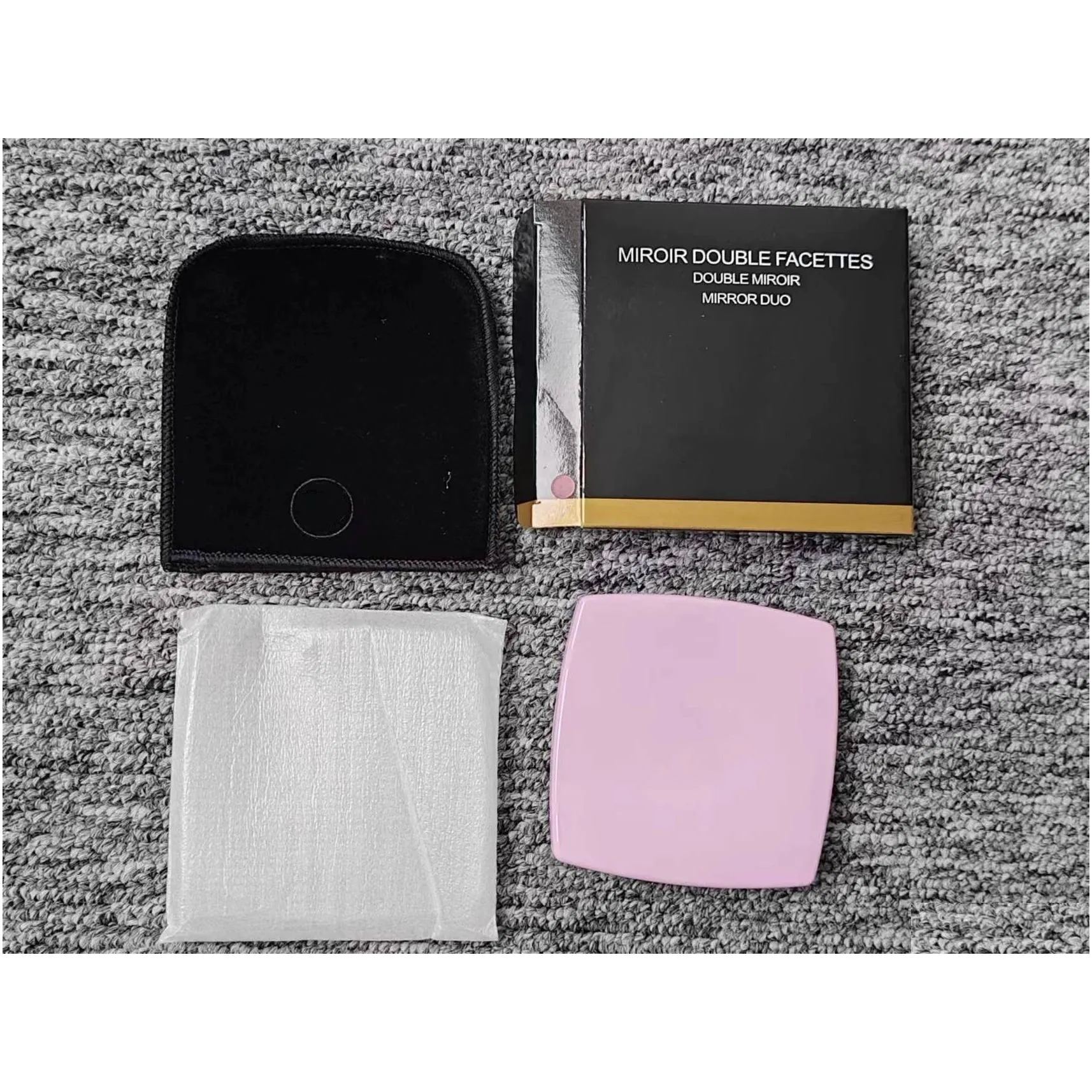 Portable Folding Face Mirror With Veet Dust Bag Compact Black Design ...