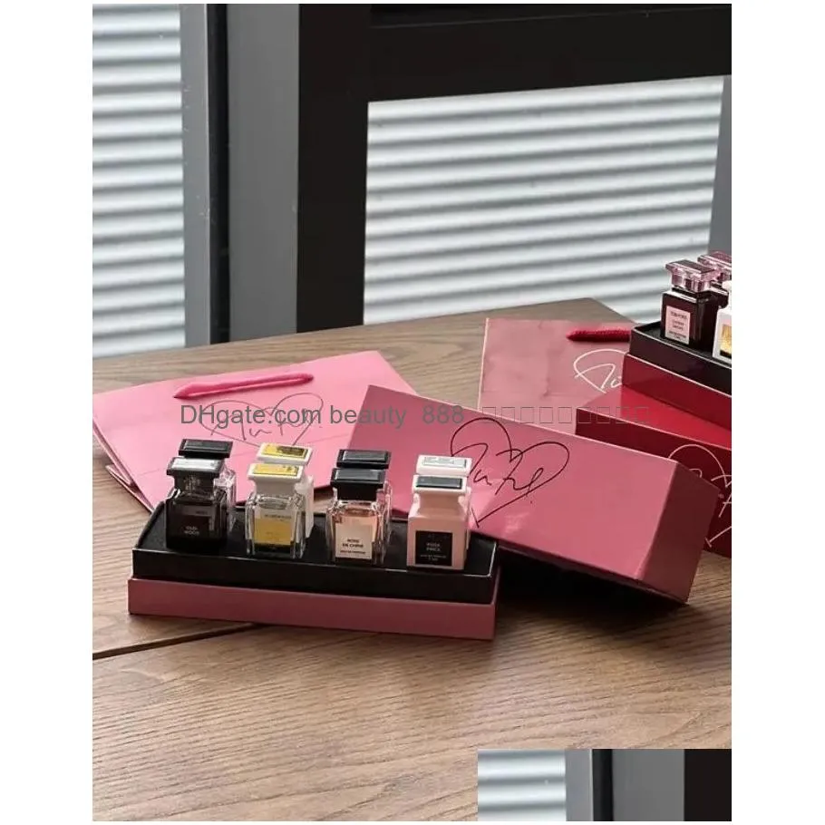 Designer Perfume Sampler Set Ulta For Men And Women 7.5ml X 8 Edp ...