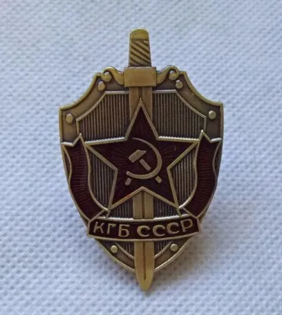 USSR medal and uniform identification : r/SovietHistory