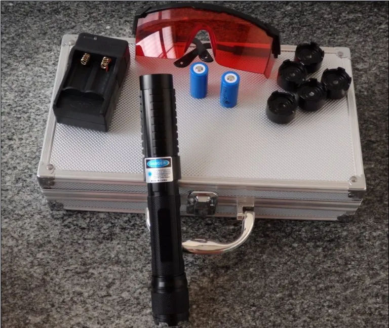 DHgate.com:High Power Blue Laser Pointer 200000m 450nm Flashlight Light ...