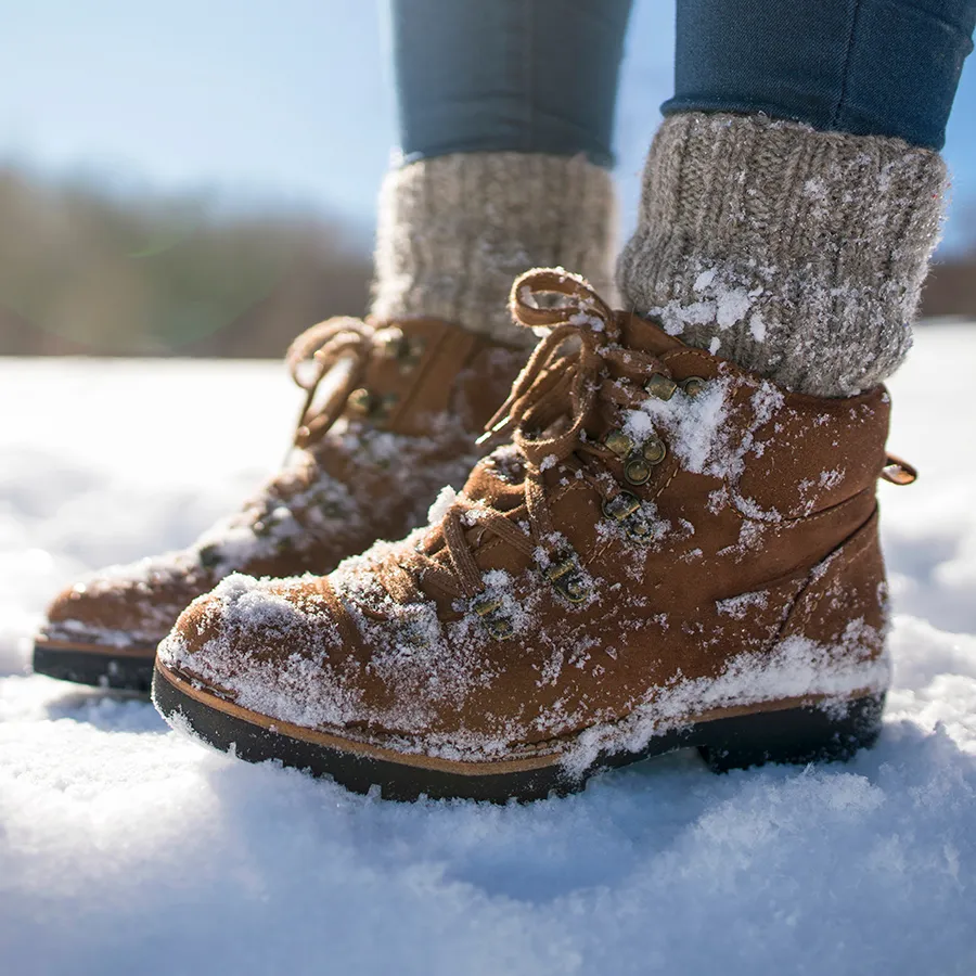 The Ultimate Guide to Choosing Winter Boots