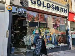 Notting Hill Cast Where to Shop Like a Celebrity?