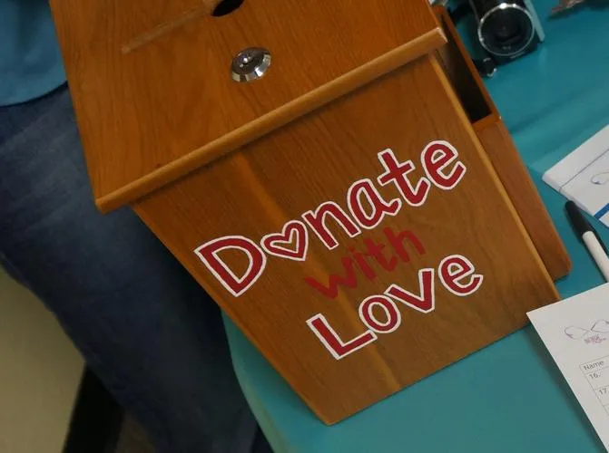 How to Support MSD Strong While Shopping for Essentials