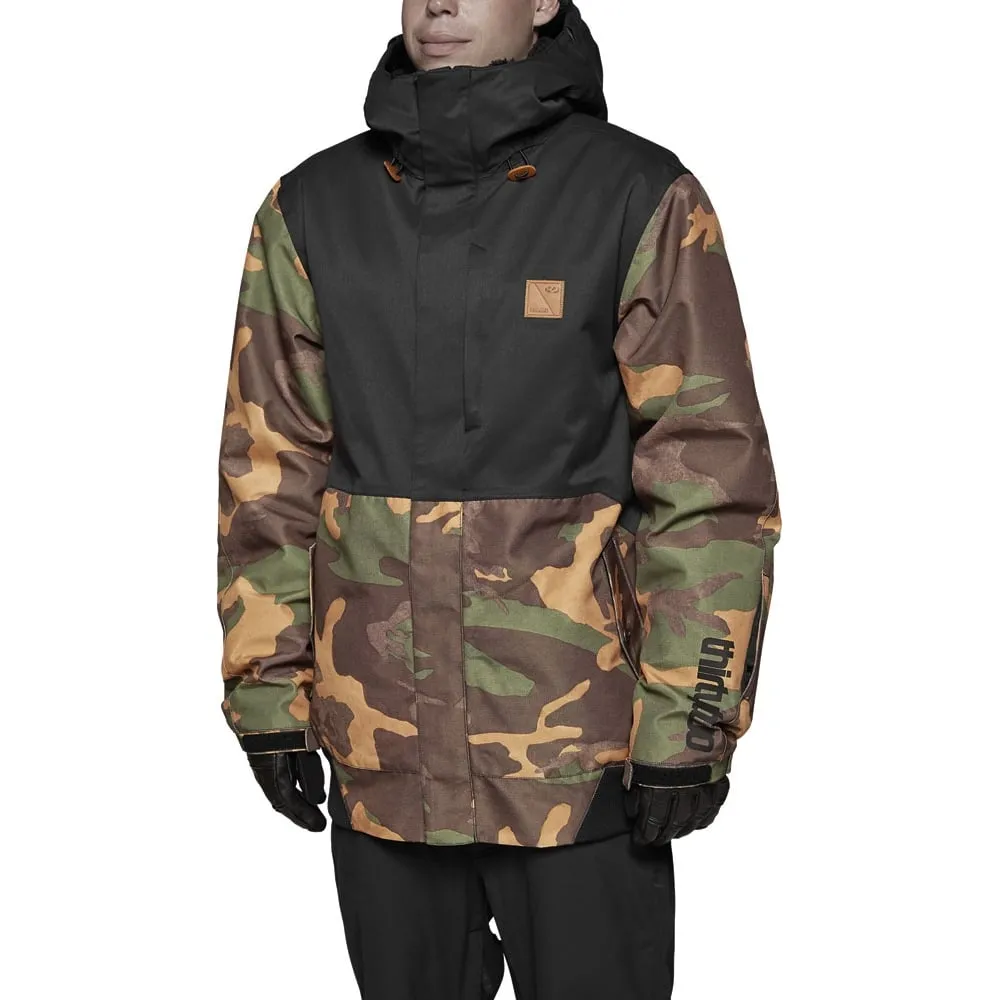 Top 10 Snowboarding Jackets for Extreme Weather Conditions