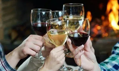 10 Hilarious Adult Drinking Games for Your Next Party