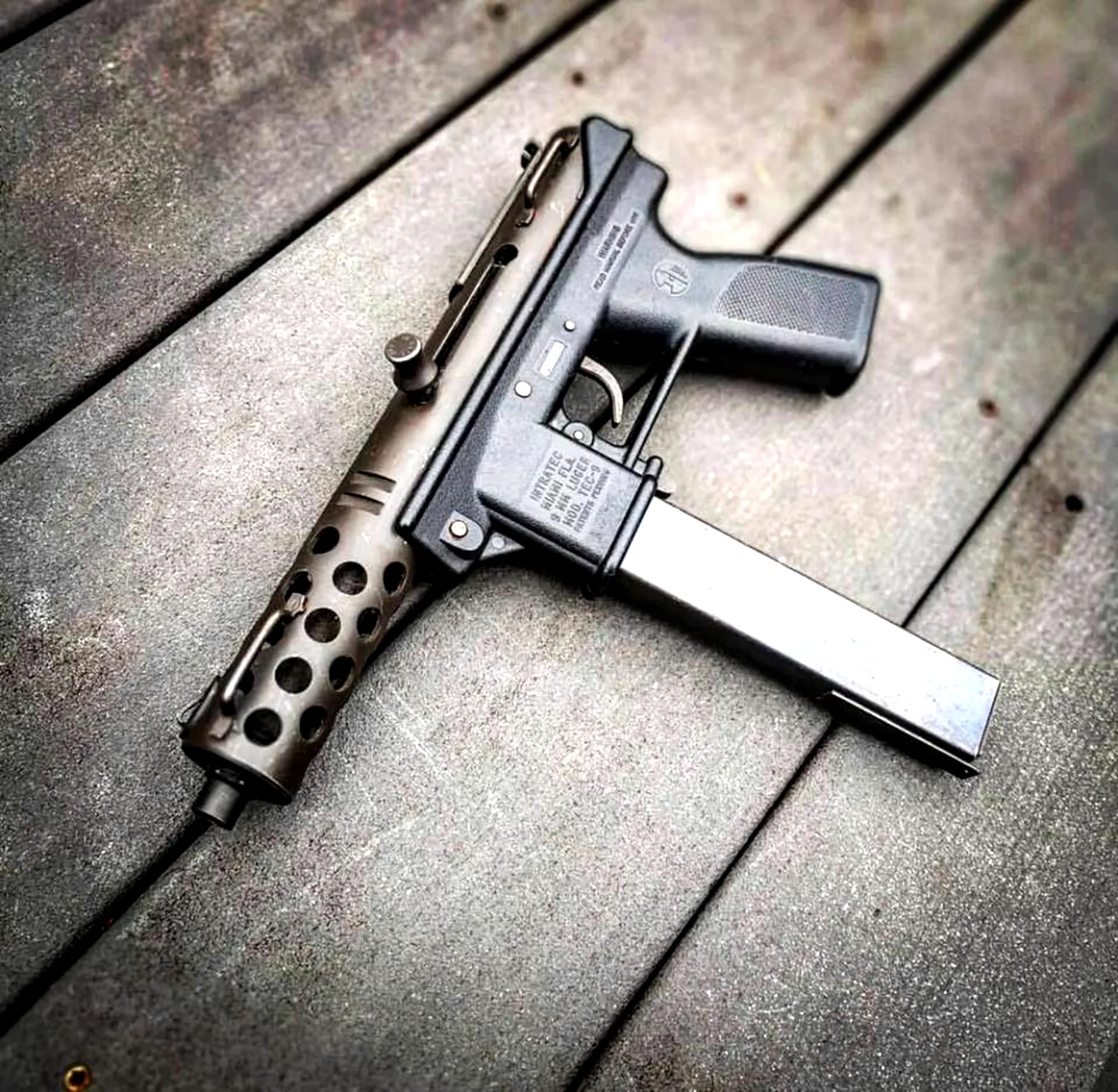 The Controversy of Pink Guns Trendy Accessory or Dangerous Symbol?