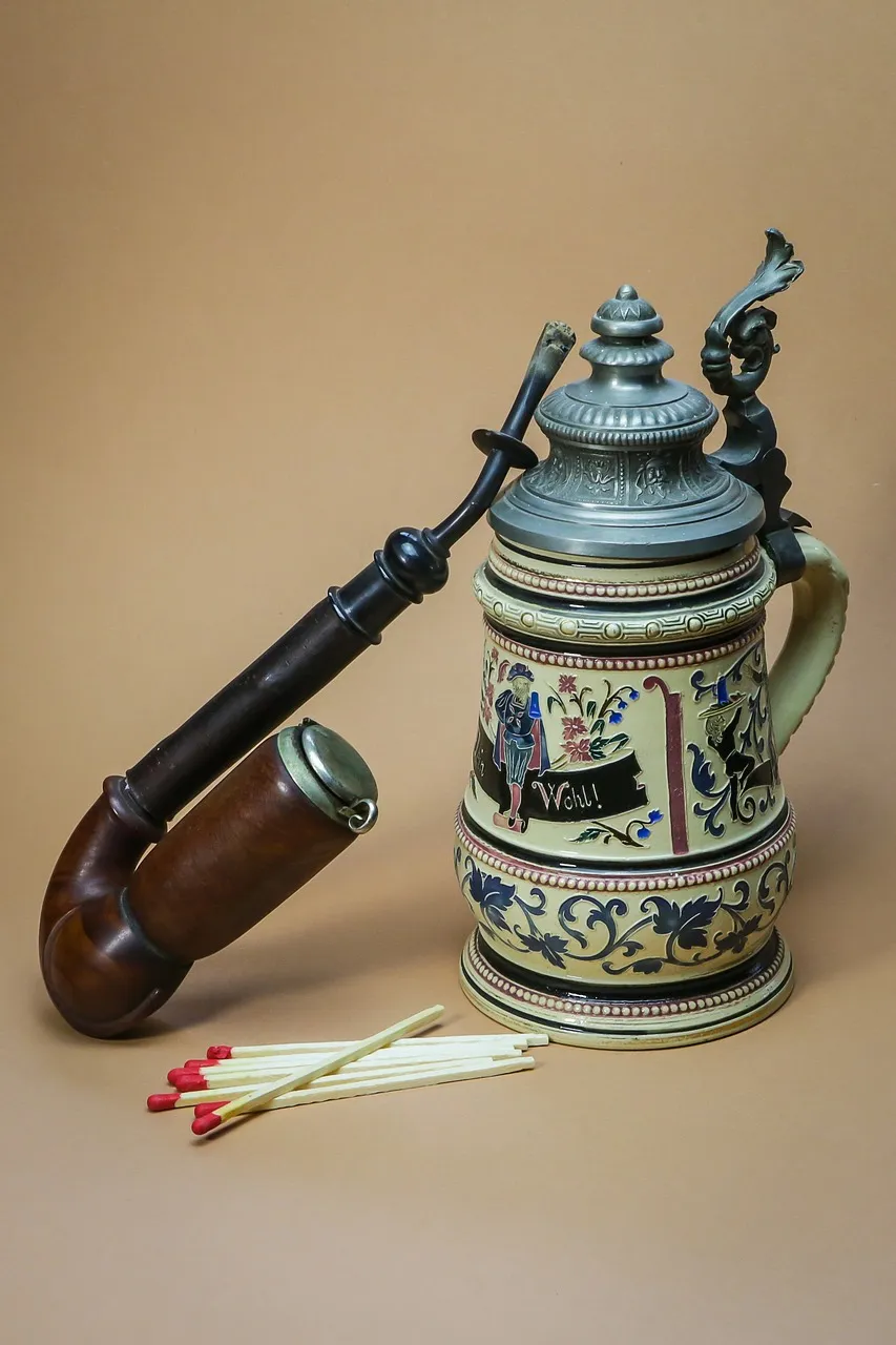 The Ultimate Guide to Borosilicate Glass Smoking Pipes