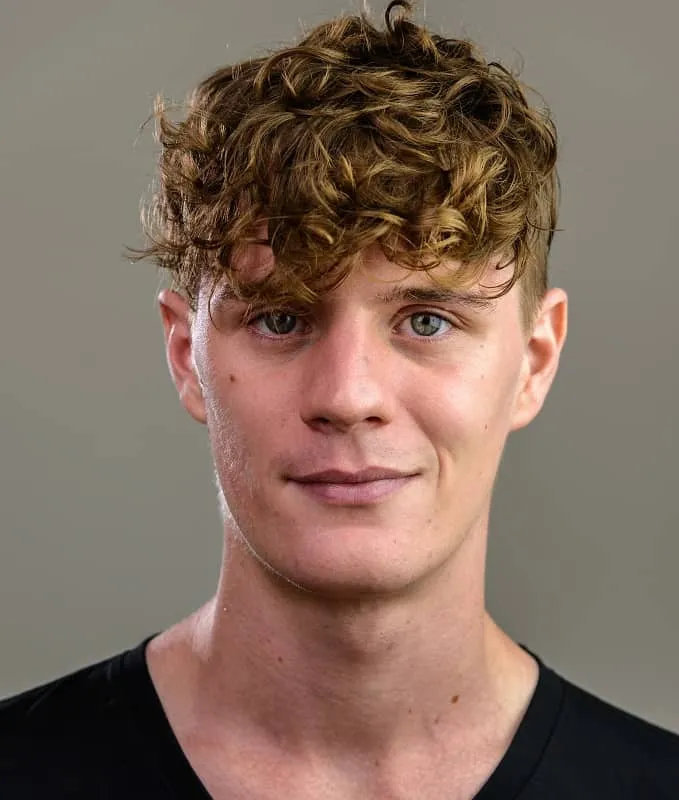 Why a Hair Perm for Men is Trending in 2023