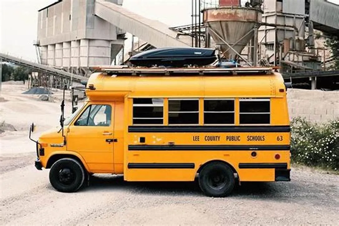 Why the Short Bus is the Best Way to Shop