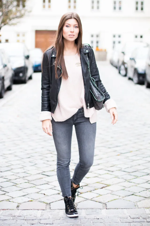 How to Style Your Outfit with a Channel Pin Brooch